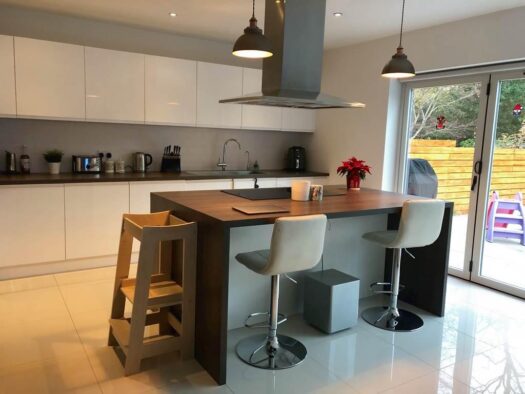 Benchmarx Soho White Gloss Handless Kitchen & Island - 3831180