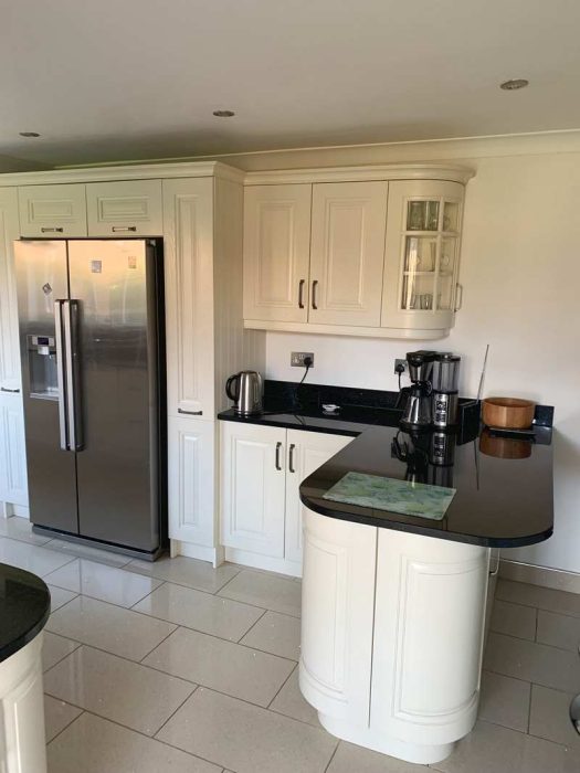 Large Bespoke Modern Off White Shaker & Glass Kitchen - 3831612