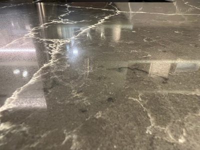 Ex Display Mobalpa Tallys Green & Artscut Kitchen Matching Quartz ...