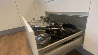 Hacker Modern Matt White Handless Channel Rail Kitchen - 3831833
