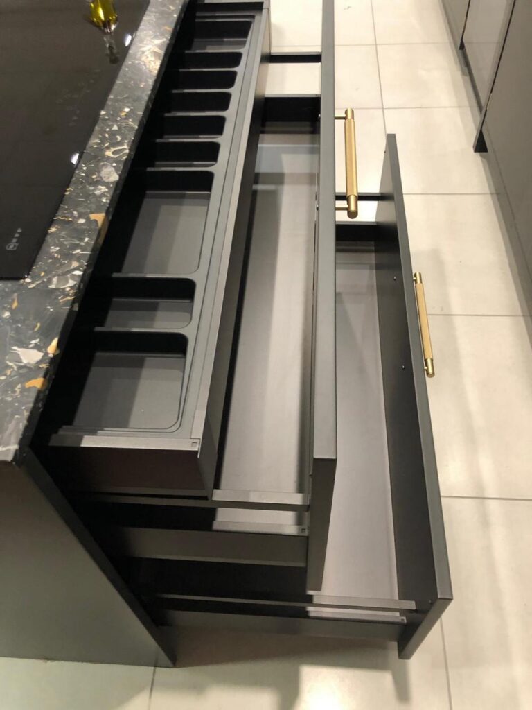 Ex Display Miton Anuba Matt Lacquer Anthracite Kitchen & Island - Neff ...