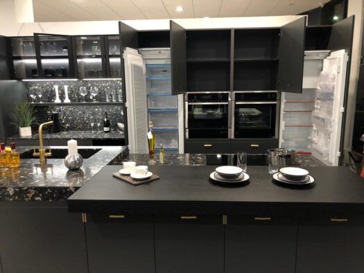 Ex Display Miton Anuba Matt Lacquer Anthracite Kitchen & Island - Neff ...