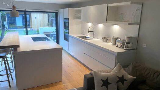 Bulthaup Matt White Handless Kitchen & Island Siemens Neff - 3832034