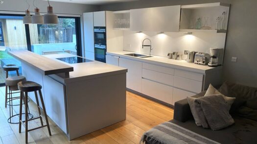 Bulthaup Matt White Handless Kitchen & Island Siemens Neff - 3832034