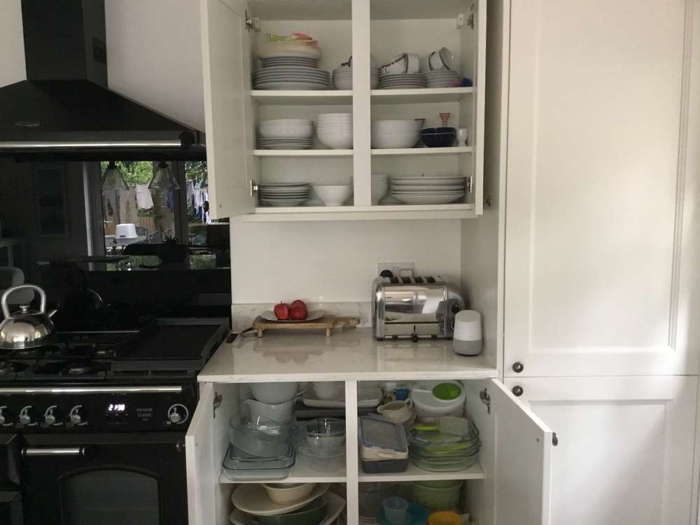 Howdens Elmbridge Porcelain Shaker Kitchen & Island - 3832179