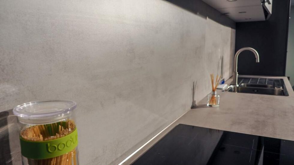 Ex Display Schmidt Arcos Caneo Grey Marvel Concrete effect Low Level ...