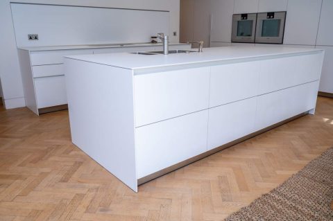 Large Modern Luxury Bulthaup B3 Alpine White Kitchen & Island - 3832490 ...