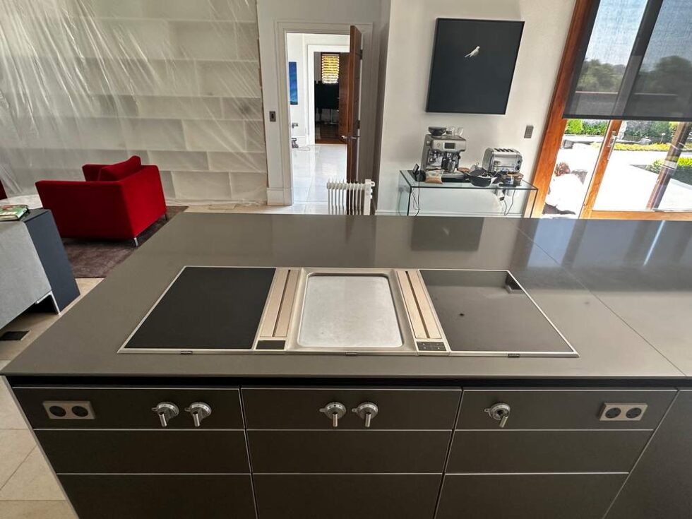 Luxury Bulthaup Grey Kitchen & Island – Gaggenau Quooker Miele ...