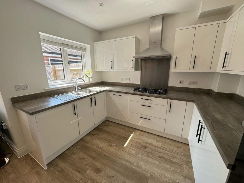 Lanzet Kitchens at Matilda Chomley blog