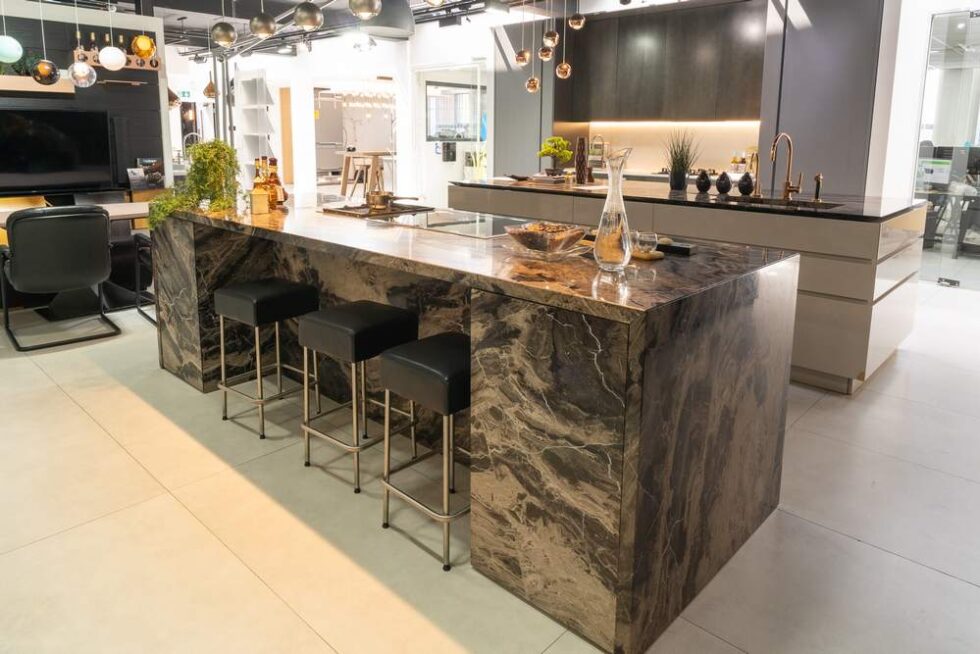 Luxury Kitchens Archives - Used Kitchen Hub