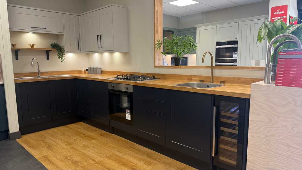 Howdens Archives - Used Kitchen Hub